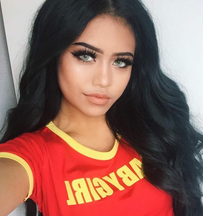 5 Hottest Instagram Celebrities with Natural Lips