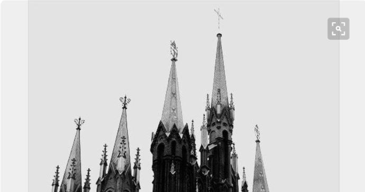 16 Beautiful Examples of Gothic Architecture (Part One) - GirlsAskGuys
