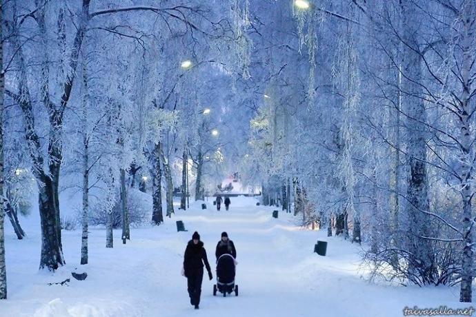 5 Most Beautiful Winter Destinations - GirlsAskGuys