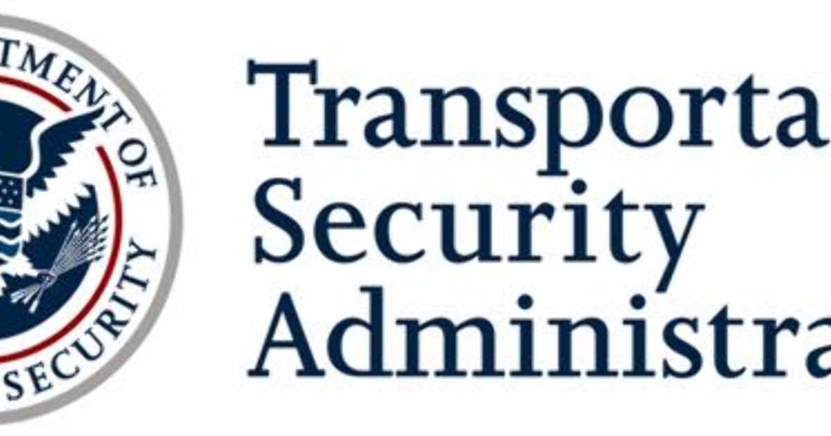 15 of the Funniest TSA Memes - GirlsAskGuys