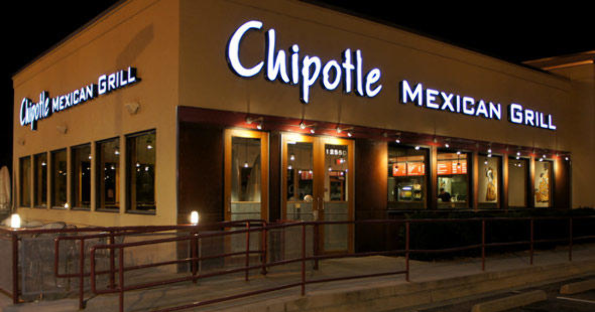 12 Chipotle Tips to Get More Free Food! - GirlsAskGuys