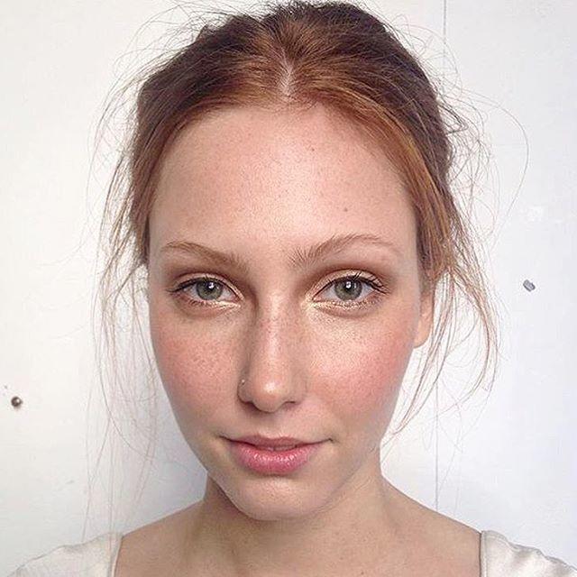 Spot 5 Unnatural Makeup Pics From The Natural LookBook - GirlsAskGuys