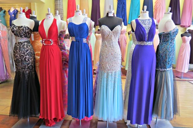 10 Things To Do For Prom - GirlsAskGuys