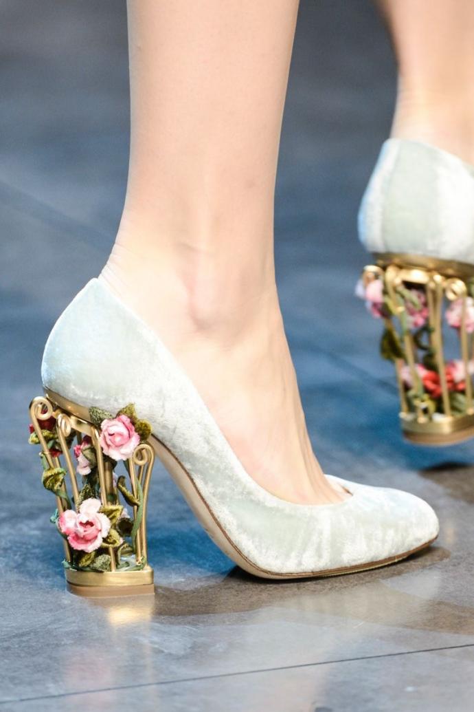 20 Insanely Crazy Heels - GirlsAskGuys