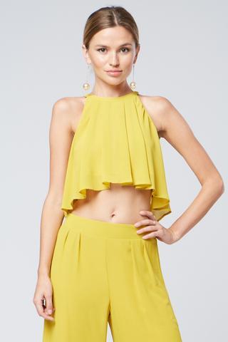 Lookbook: Outfits to Show Off Your Upper Body - GirlsAskGuys