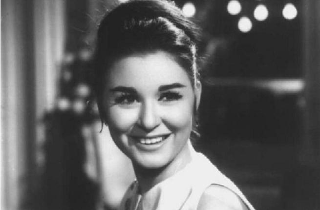 Arabian Actresses from the past! - GirlsAskGuys