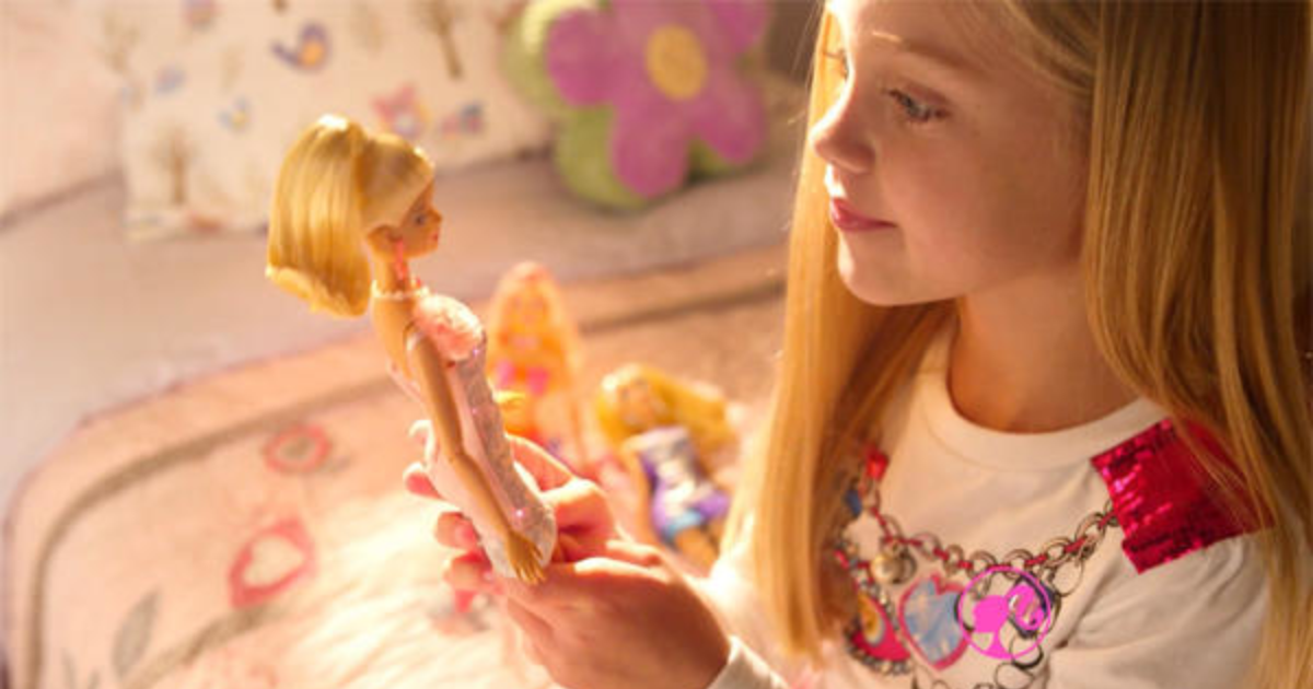 Why Do You Think Kids Play With Certain Toys GirlsAskGuys why-do-you-think-kids-play-with-certain-toys-girlsaskguys