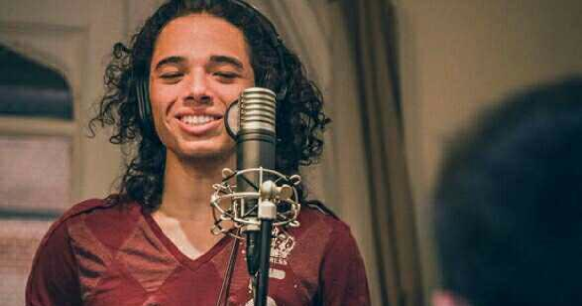Is Anthony Ramos cute? I think he is? - GirlsAskGuys