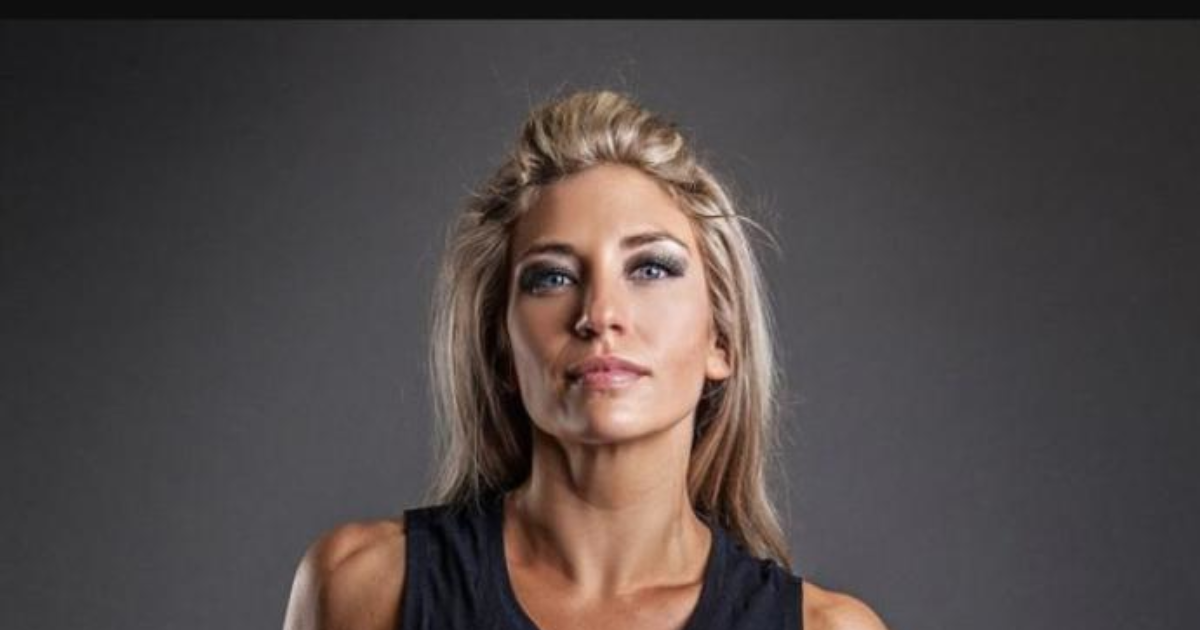 Alyssa Loughran Sexiest Woman Alive Girlsaskguys