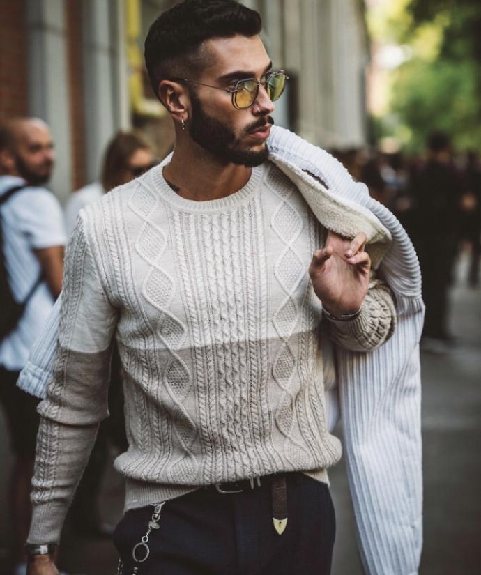 Name of this model please? - GirlsAskGuys