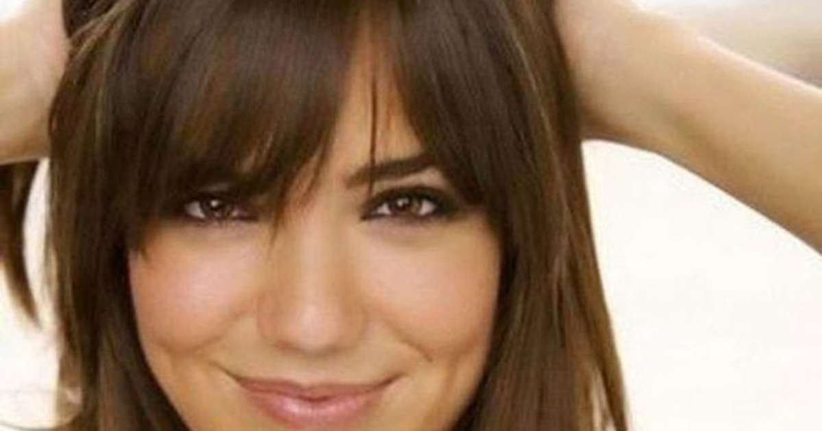 Are bangs attractive? - GirlsAskGuys