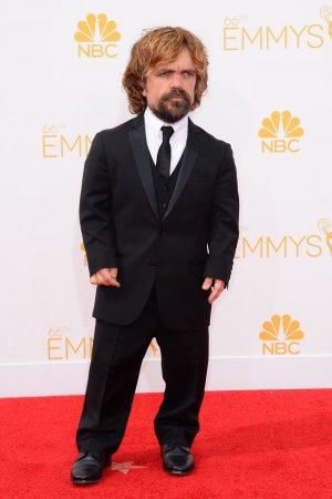 Is Peter Dinklage the hottest midget ever? - GirlsAskGuys