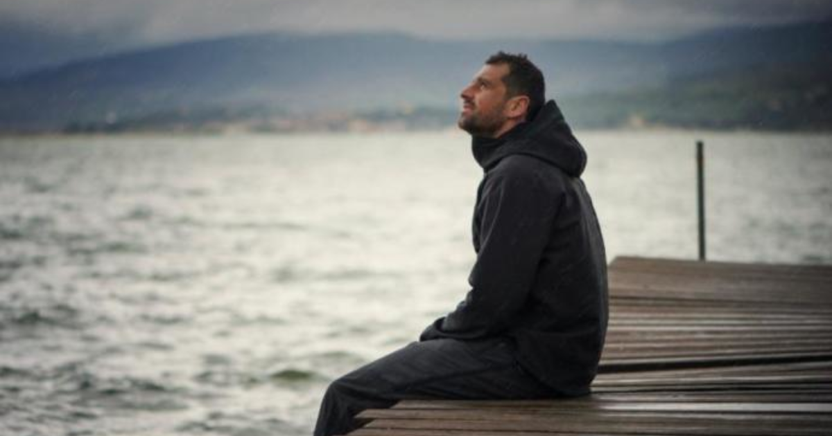 Is it normal to feel sad being single? - GirlsAskGuys