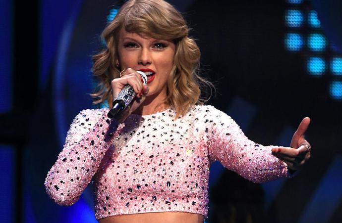 Has Taylor Swift gotten fat? - GirlsAskGuys