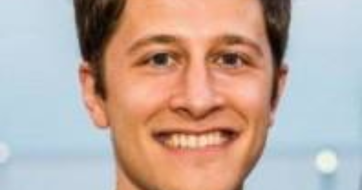 Who would win in a debate between David Pakman and Ben Shapiro ...