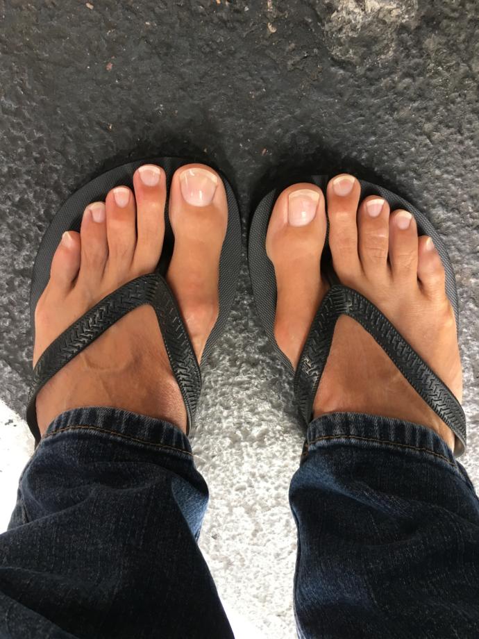 Nice feet for a guy? - GirlsAskGuys