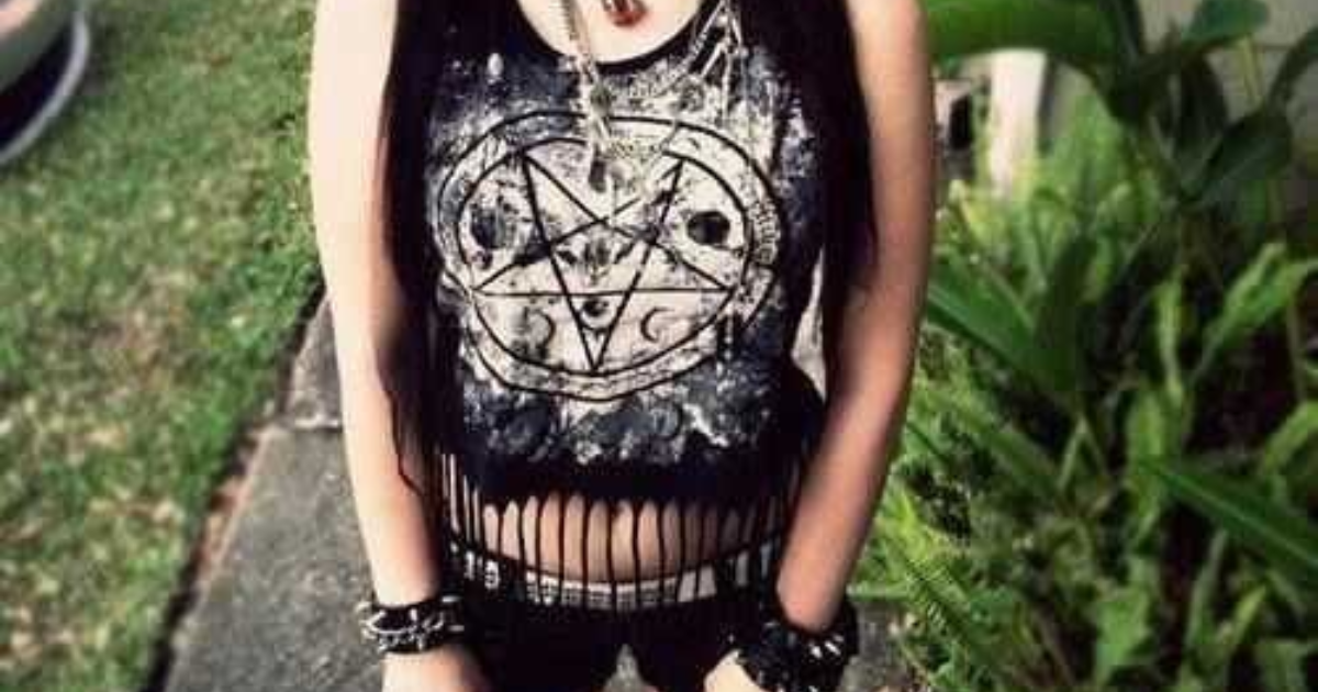 When you meet a goth, do you assume they have a mental illness ...