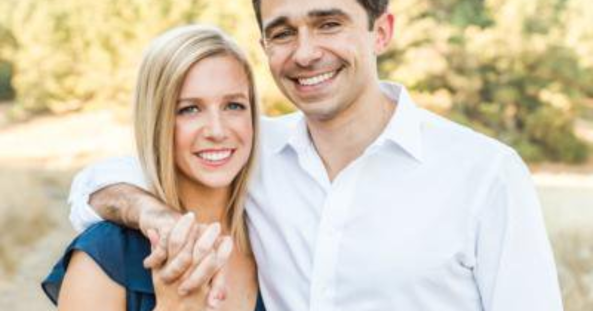 Guys, would you put your arm around your female friend like this if you ...