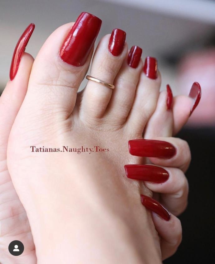 Which type of long toenails look most attractive to you? - GirlsAskGuys
