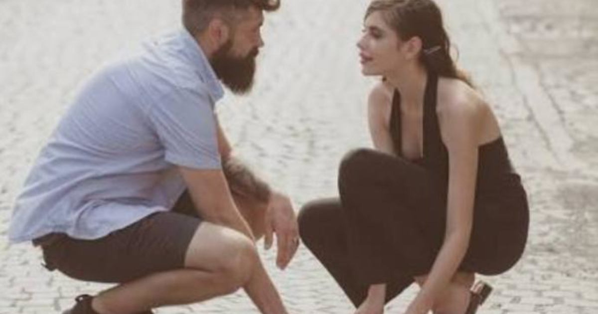 Do you believe in love at first sight? What things girls look in a man ...