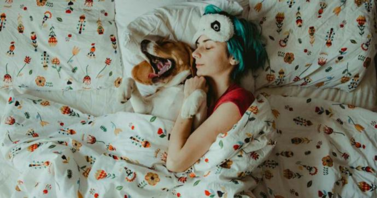 Are you a heavy sleeper or a light sleeper? - GirlsAskGuys