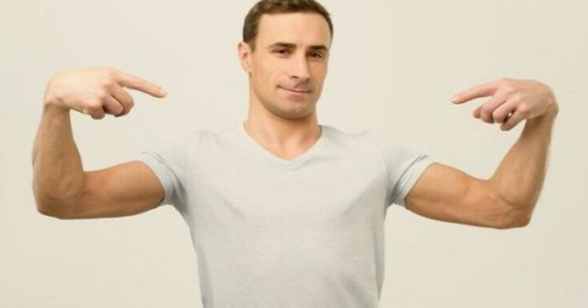 Why do some people think bragging/showing off is attractive? - GirlsAskGuys