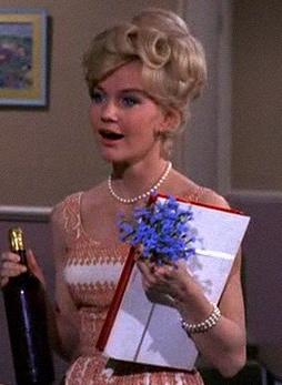 60s sitcom fans! Which dress looks best on Elizabeth Macrae? - GirlsAskGuys