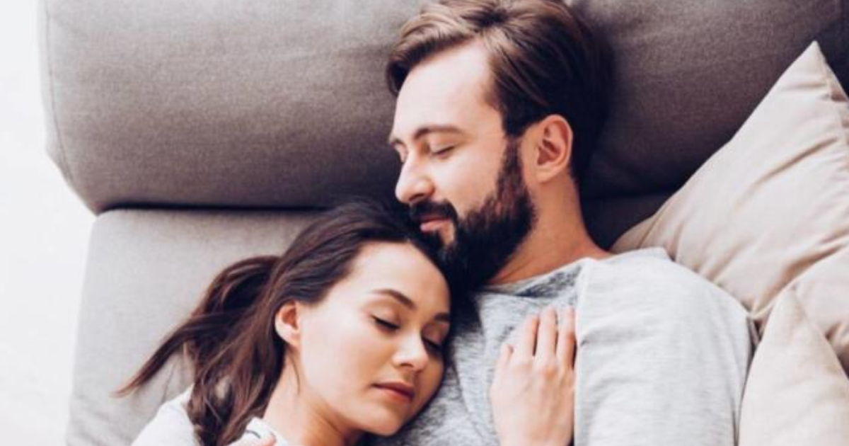 Snuggling/Cuddling yes or no? - GirlsAskGuys