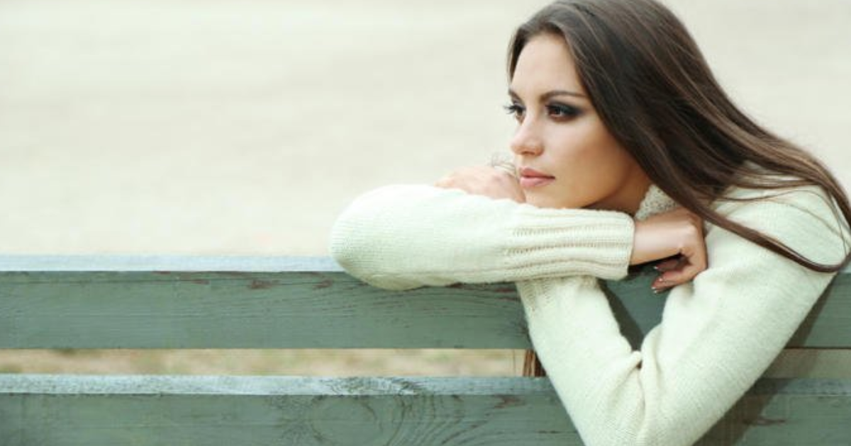 Women, what do you do when you're very lonely? - GirlsAskGuys