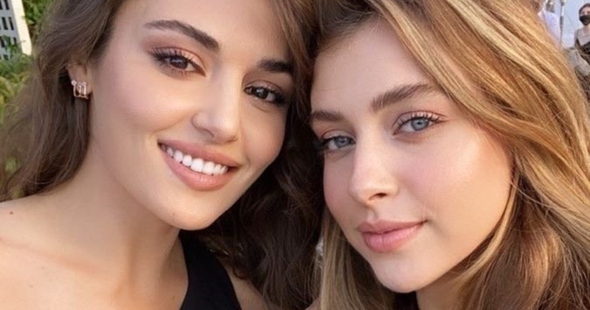 Do you think Hande Erçel or her sister Gamze Erçel is prettier ...
