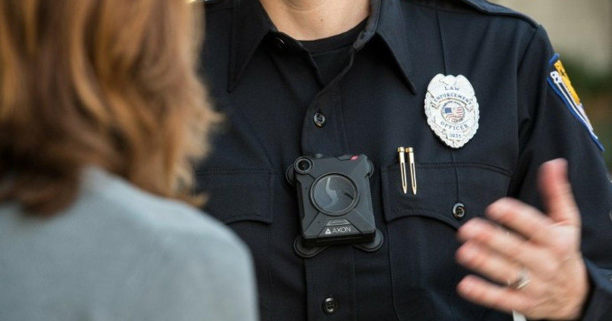Should officers be required to wear and use body cameras? - GirlsAskGuys