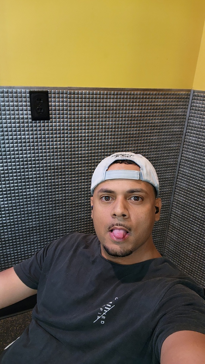 What are you currently doing? - GirlsAskGuys