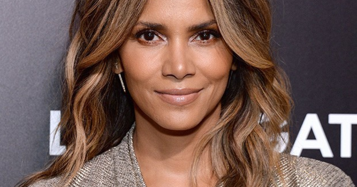 Why does Halle Berry and Heather Graham both look so young compared to ...