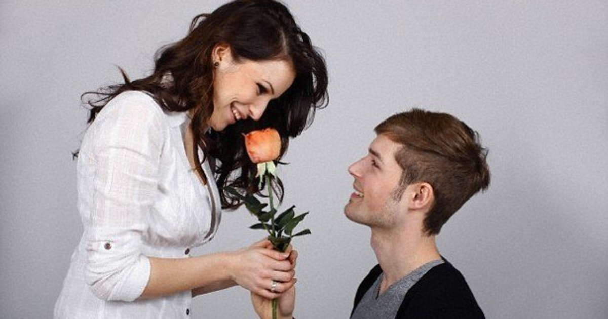 How much harder is it for shorter men to date? - GirlsAskGuys