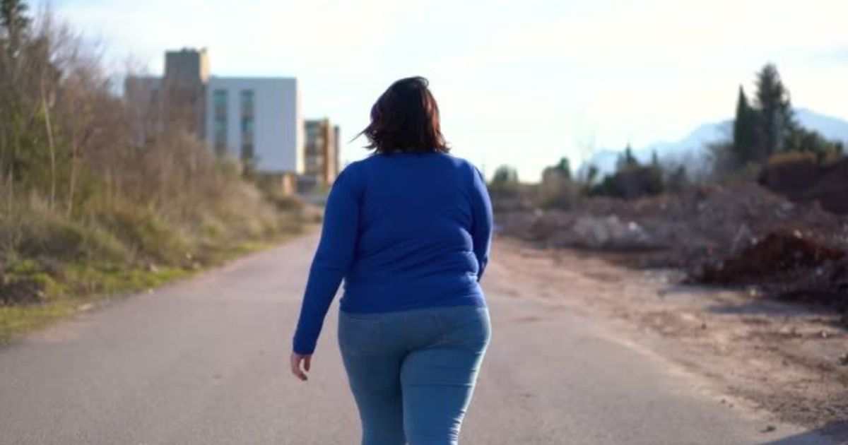 Why do fat people waddle? - GirlsAskGuys