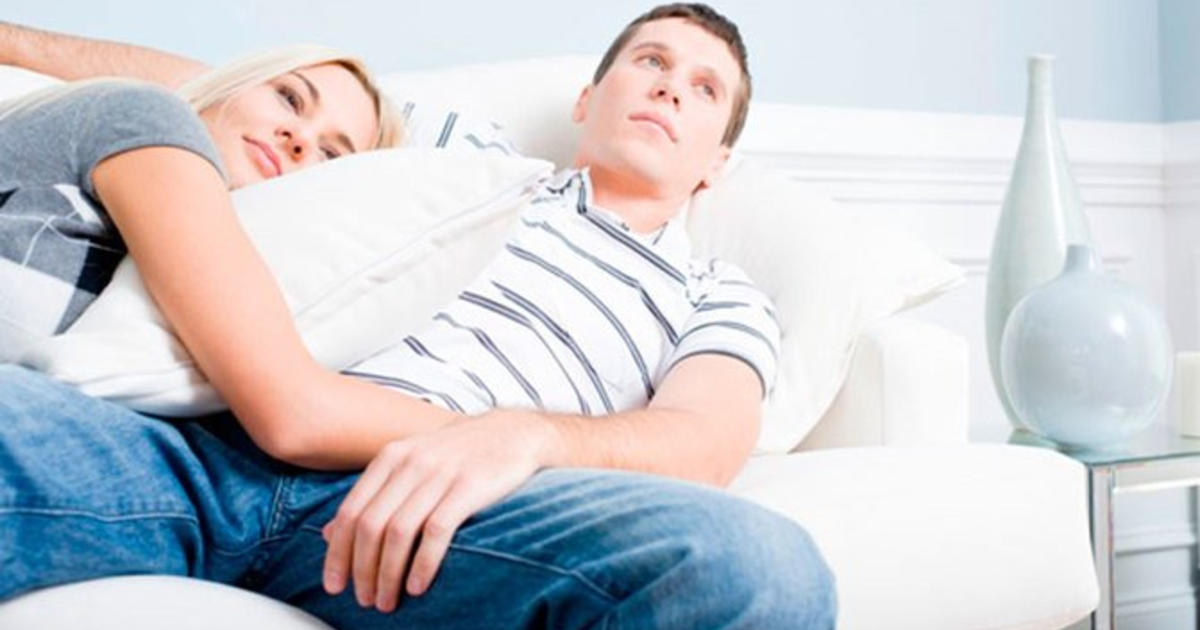 Which is worse: ghosting someone or stringing them along? - GirlsAskGuys