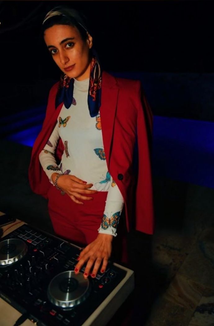 What do you think of Sher Arar? - GirlsAskGuys