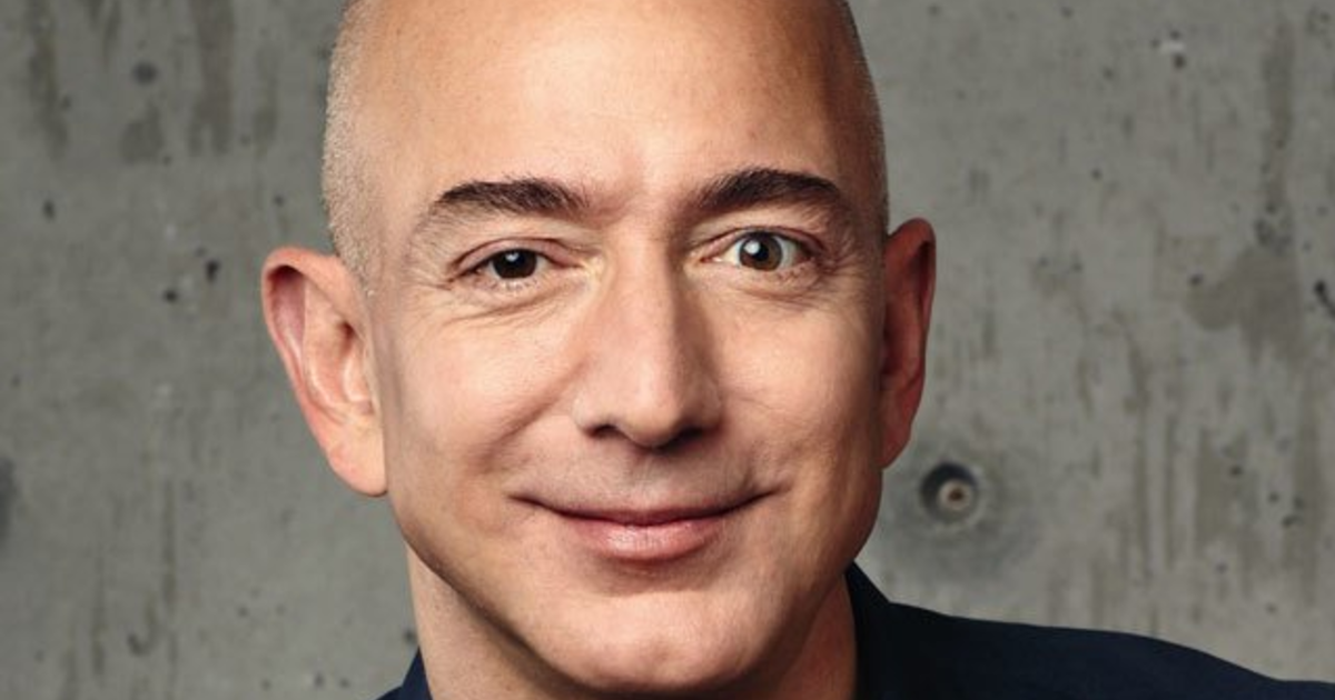 Does Jeff Bezos have a Sleepy Eye? - GirlsAskGuys