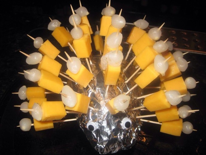 Cheese on a cocktail stick, yah or nah? - GirlsAskGuys