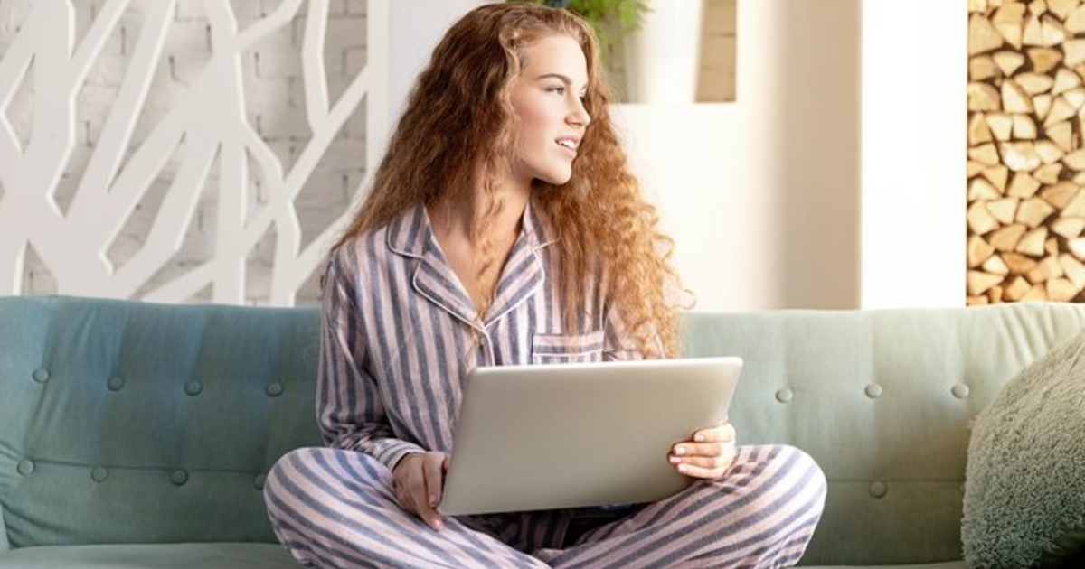 Have you ever worn your pyjamas to work? - GirlsAskGuys