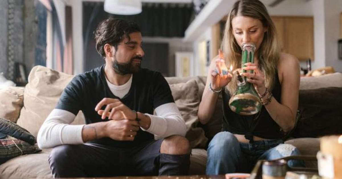 Non smokers what would you do if your date wants you to smoke weed ...