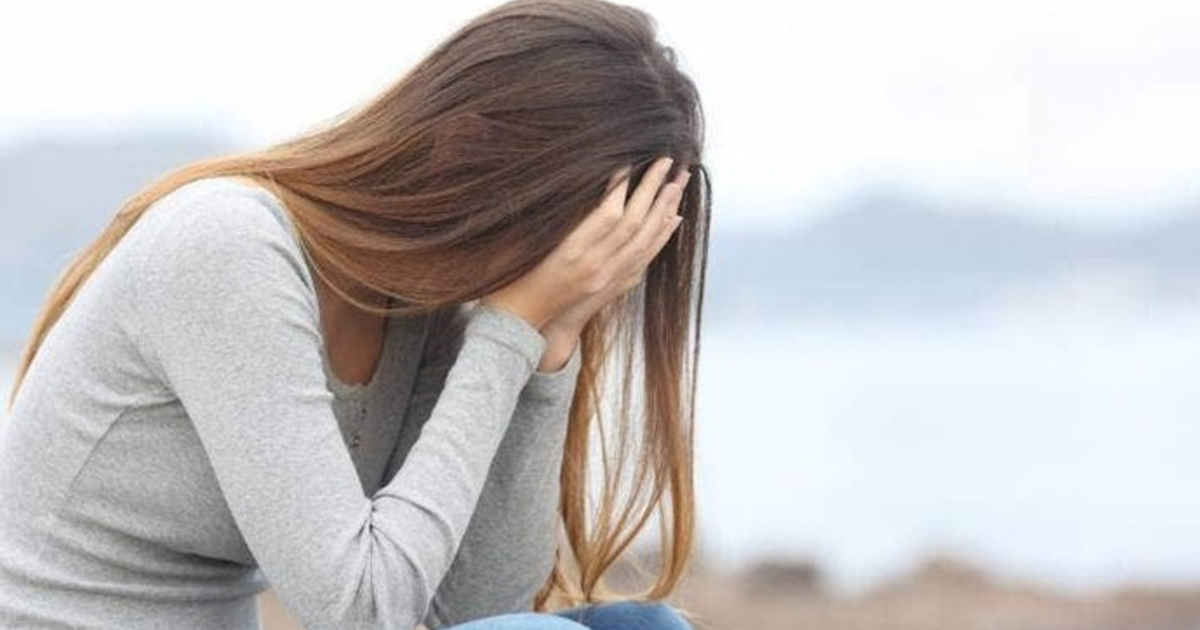 What would you feel if you saw a stranger crying inconsolably sitting ...