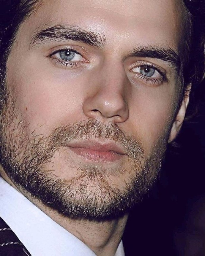 Do you find the eyebrow slit physically attractive? - GirlsAskGuys