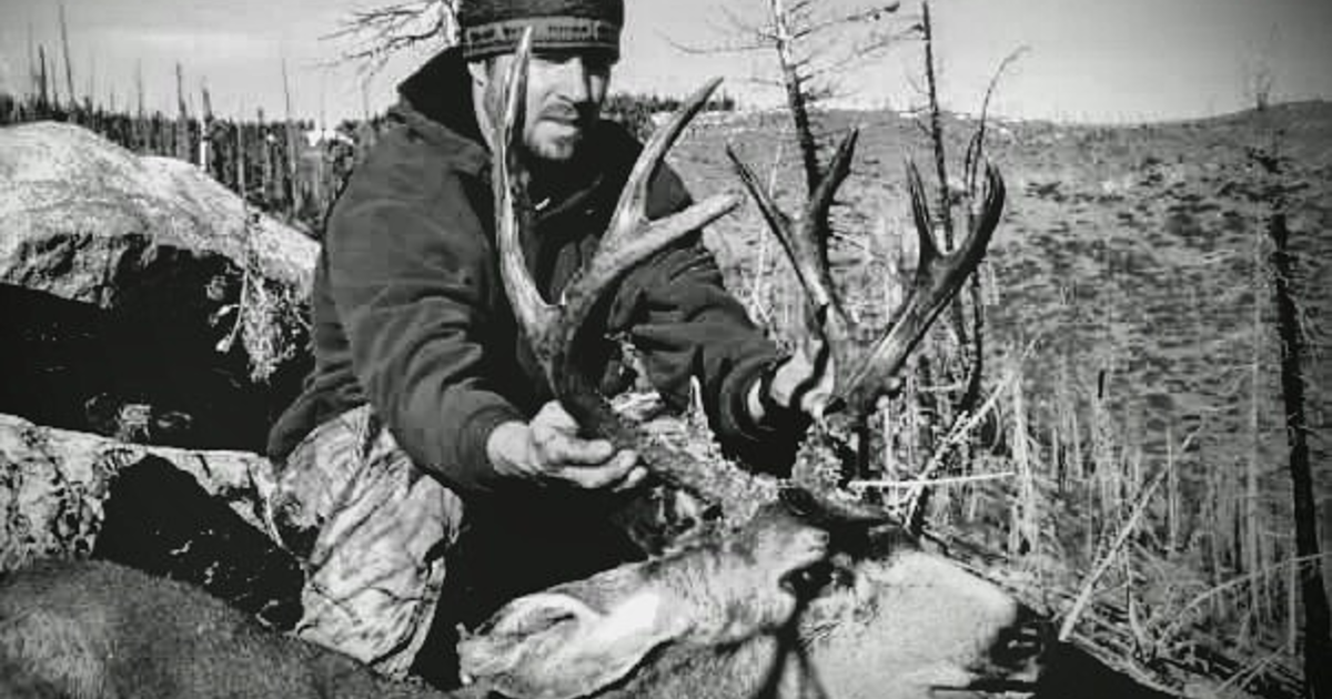 Ladies Do You Find Men Who Hunt Attractive Girlsaskguys