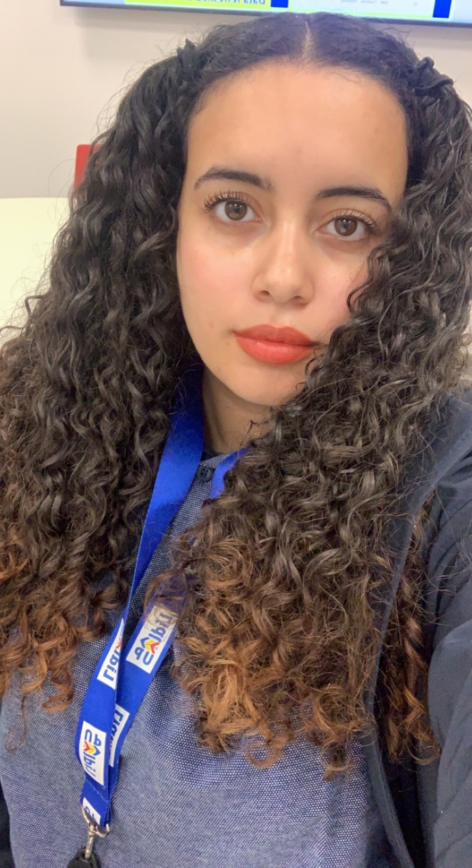 Is this makeup too much or is it natural (I’m supposed to wear ...