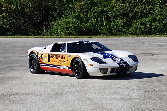 Thoughts on this 2006 Ford GT setting a speed record of 310.8 MPH ...