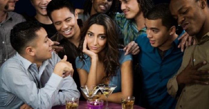 Why do women get surrounded by men then after she sees you then walks ...