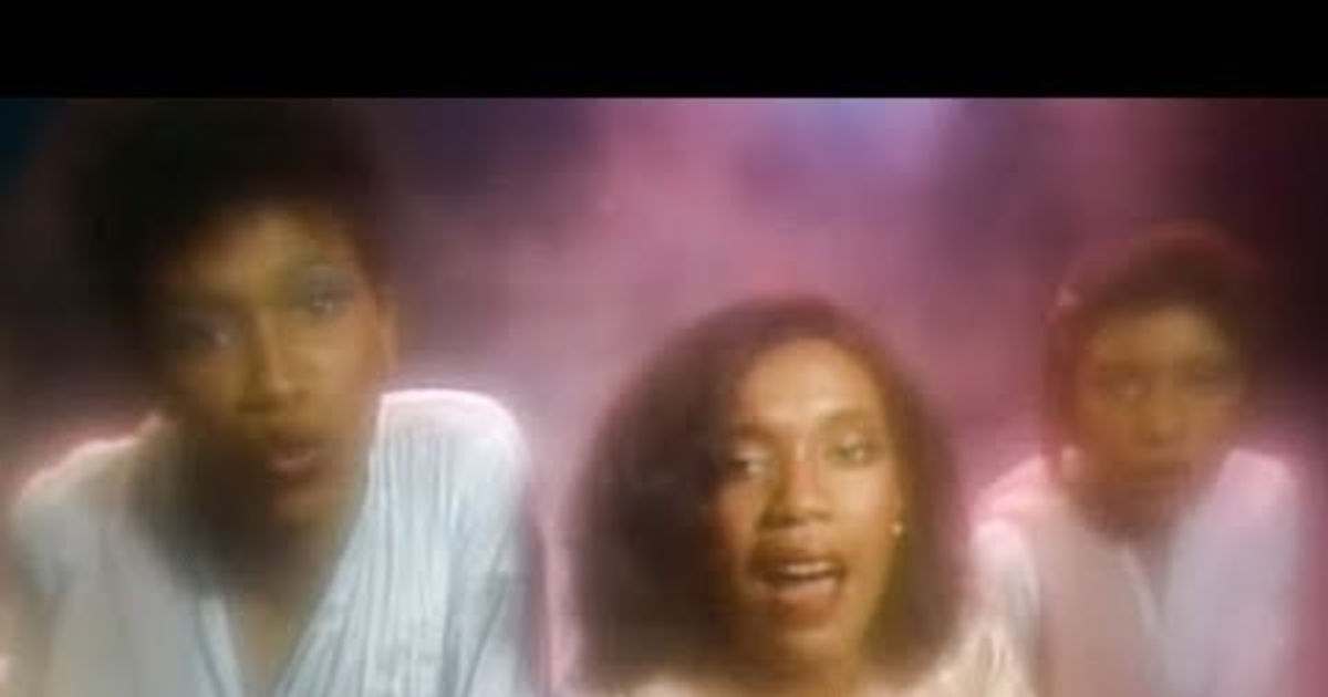 Anyone remembers this song? - GirlsAskGuys