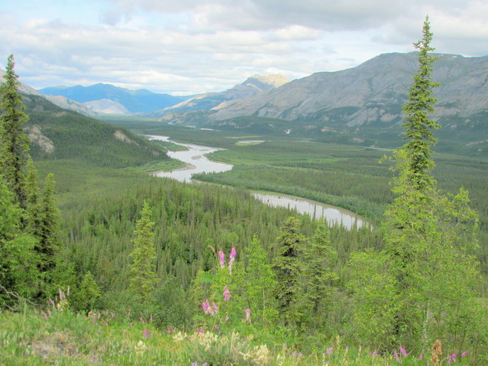 Is the Wild West or the Great North more breathtaking? - GirlsAskGuys