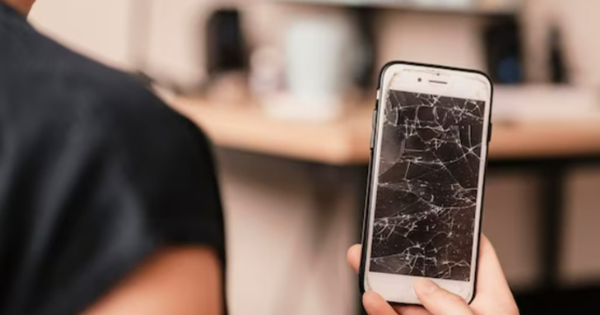 How often does your phone fall down? - GirlsAskGuys